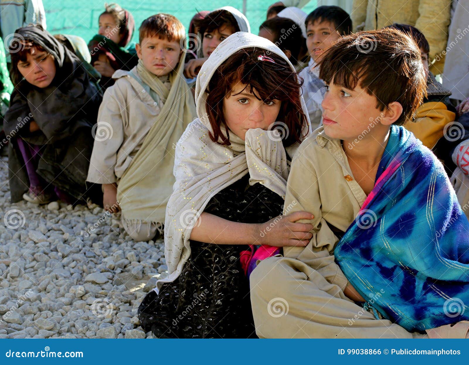 Girl, Temple, Tradition, Student Picture. Image: 99038866