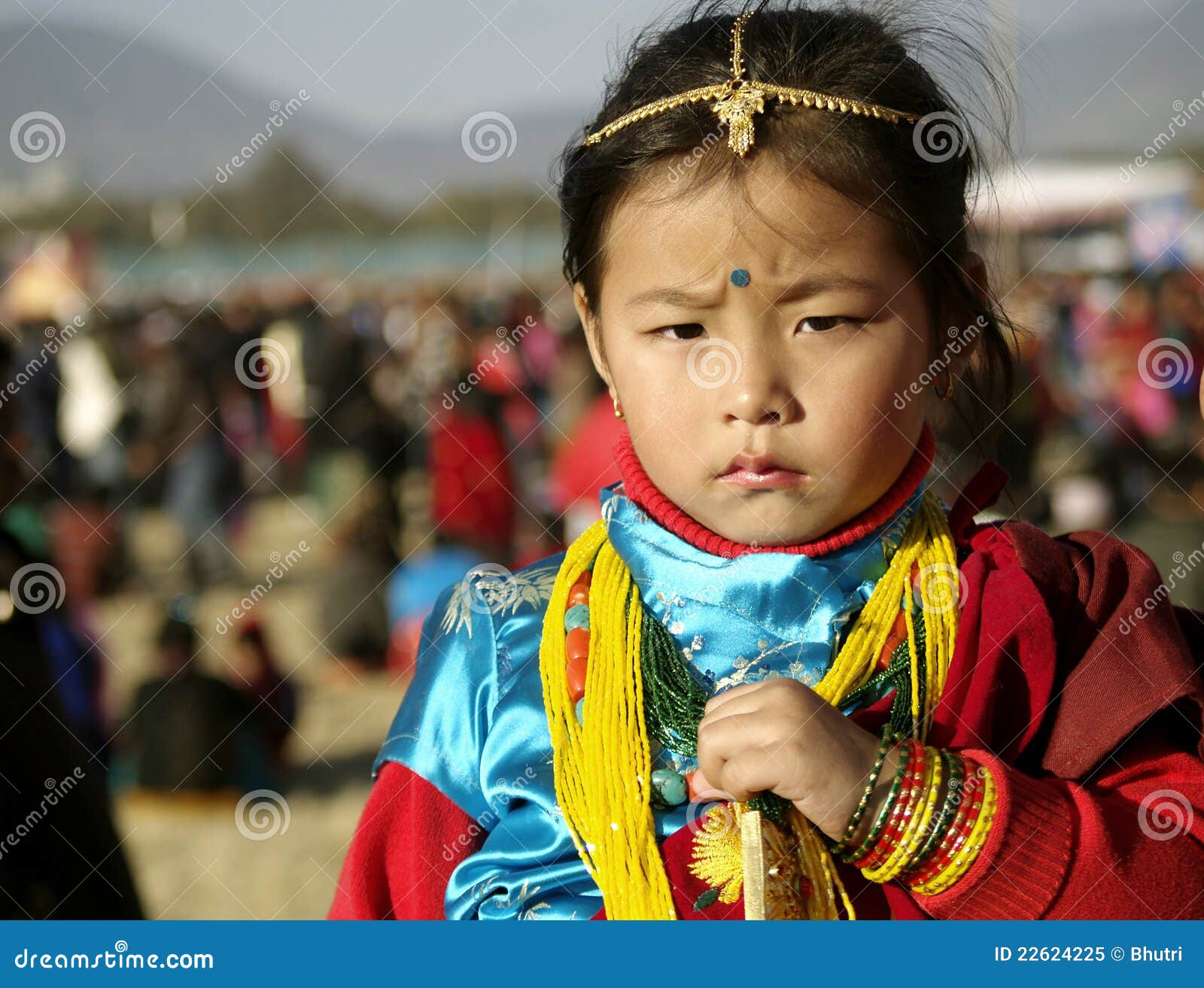 A Girl in Traditional Dress Editorial Image - Image of cute, nepal ...