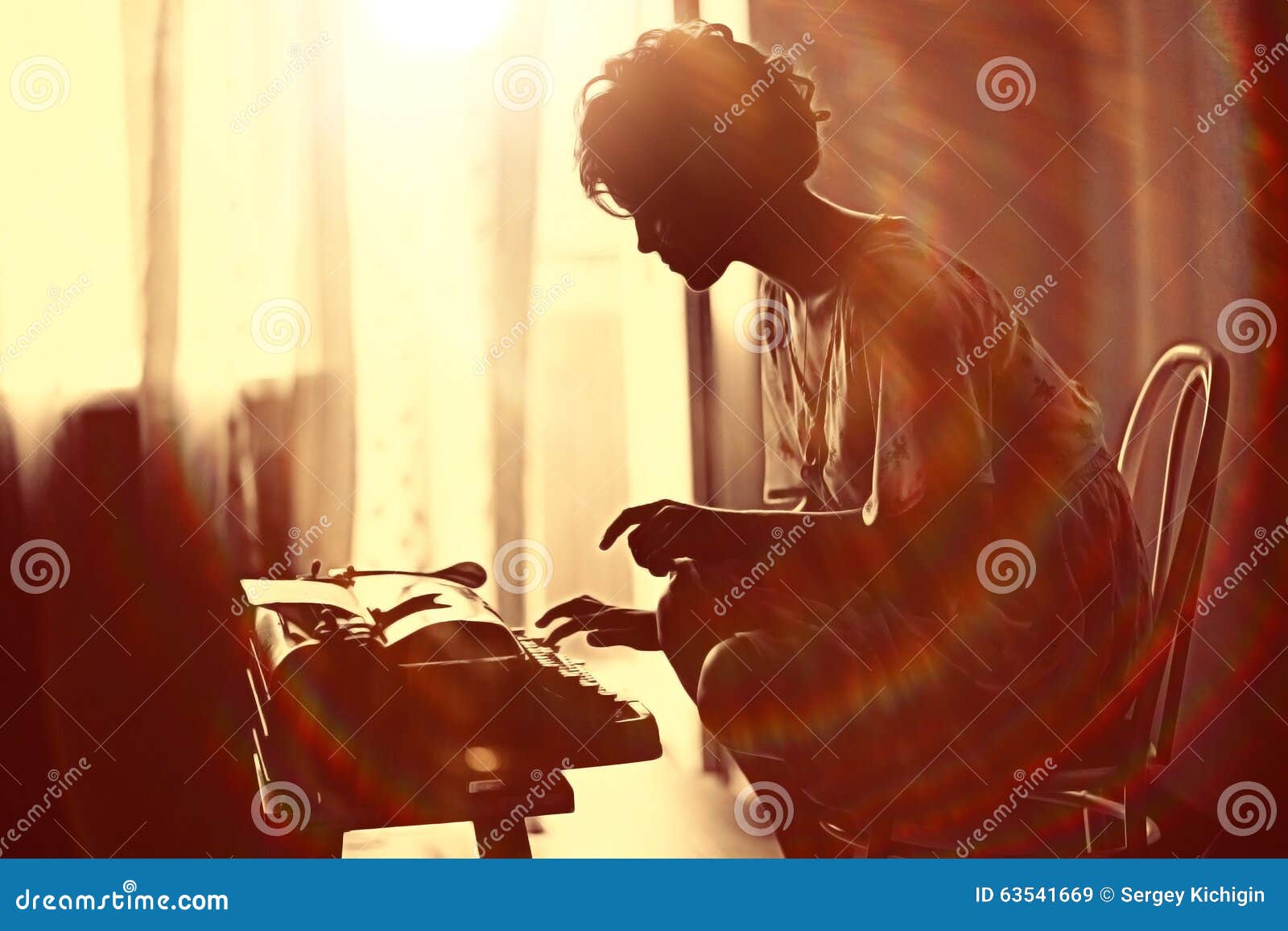 Girl typing on typewriter stock image. Image of desk - 63541669
