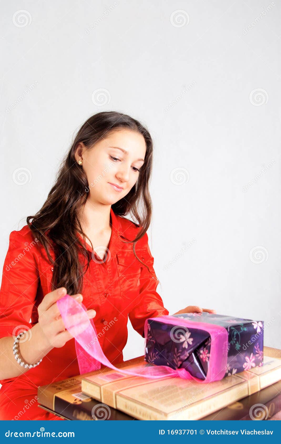 Girl unpack gifts stock image. Image of caucasian, cheerful - 16937701