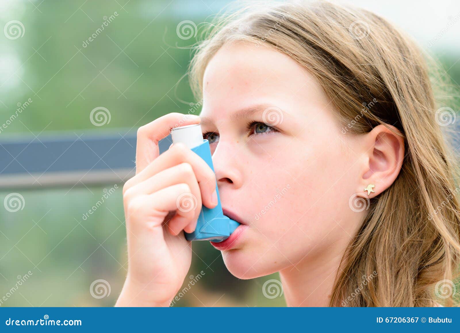 Girl Uses an Inhaler during an Asthma Attack Stock Image - Image of ...
