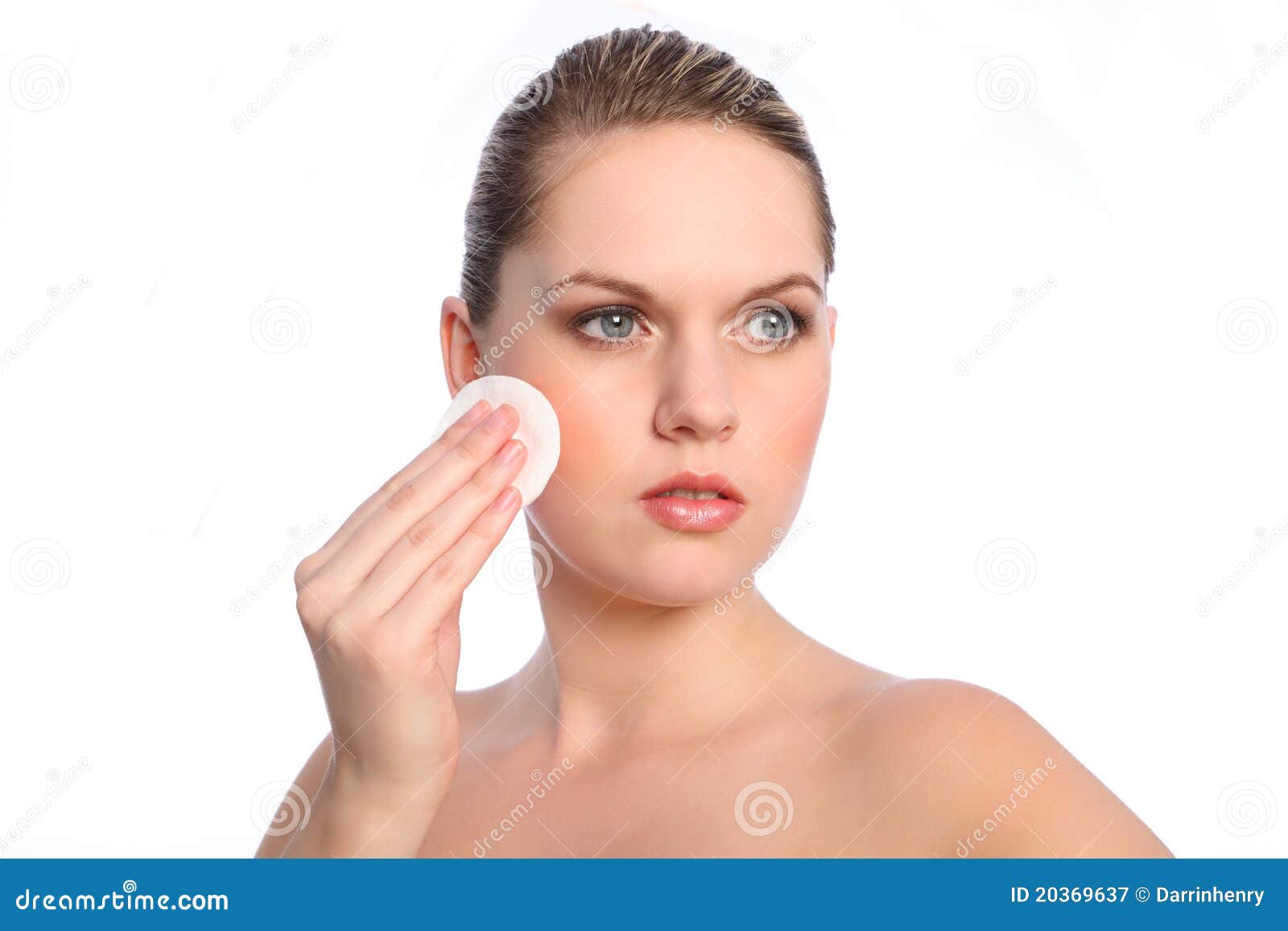 Girl Using Cosmetics Cotton Cleansing Pad on Face Stock Image - Image ...