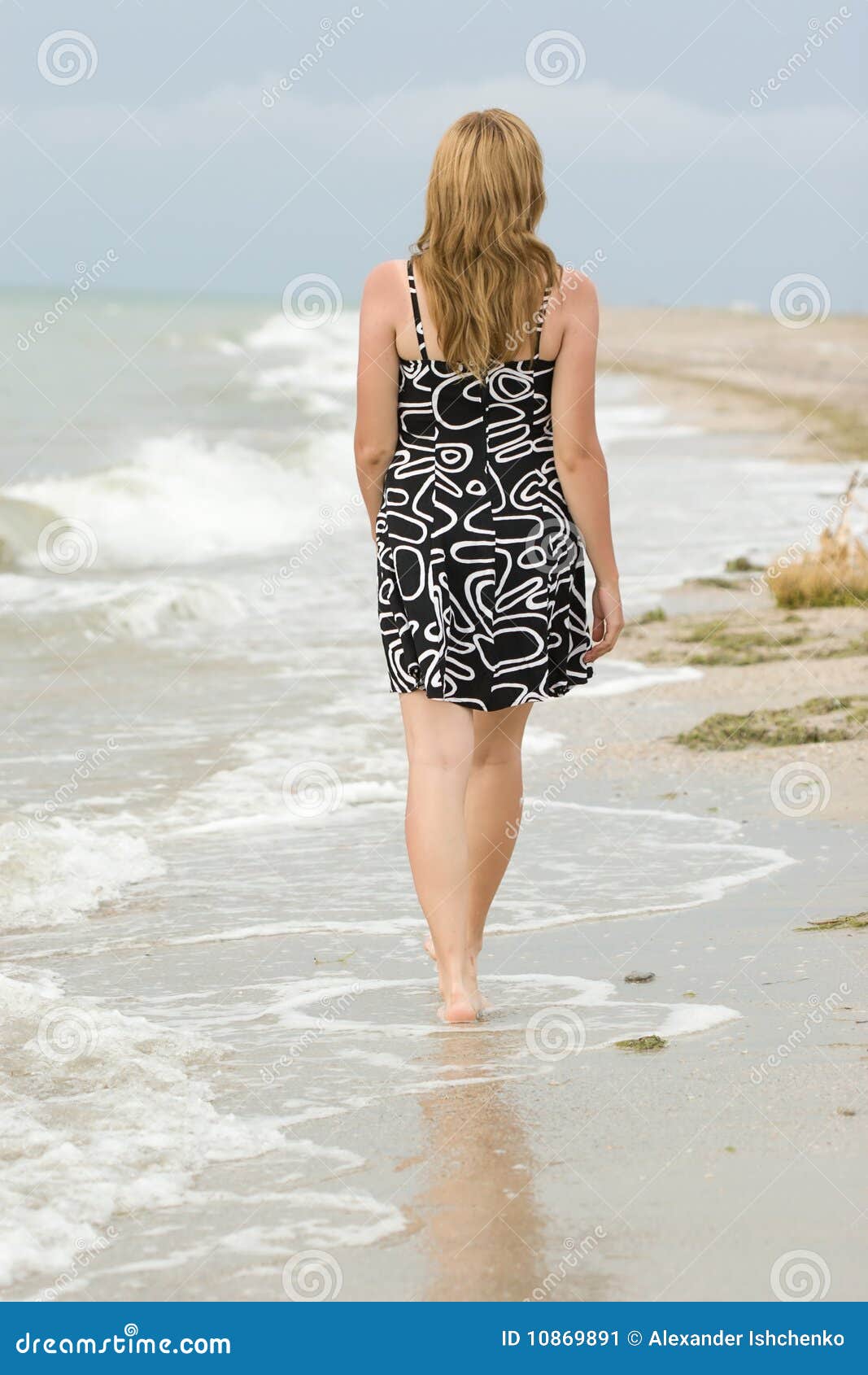 Girl walking on sand. stock image. Image of relaxing - 10869891