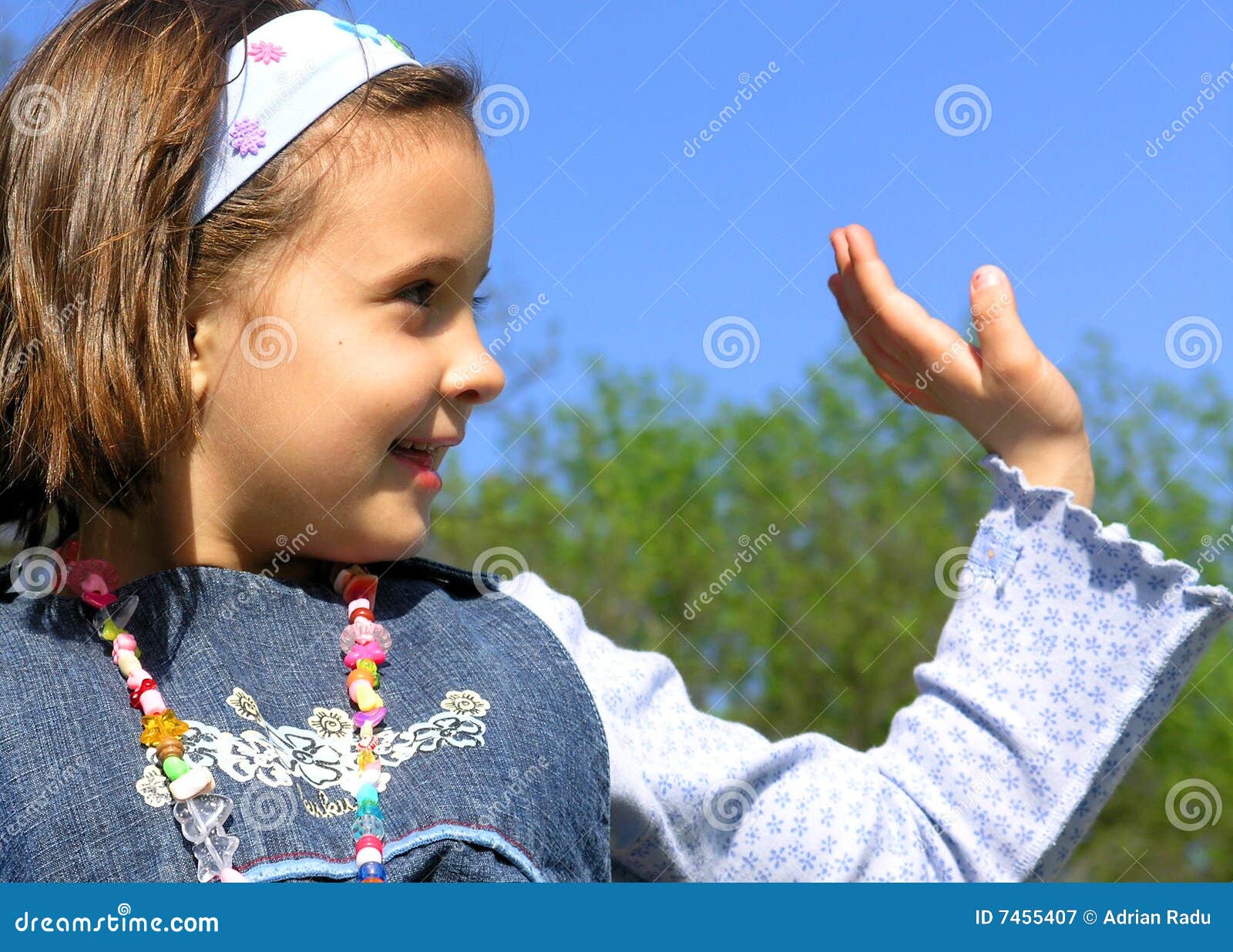 Girl waving stock image. Image of goodbye, contentment - 7455407