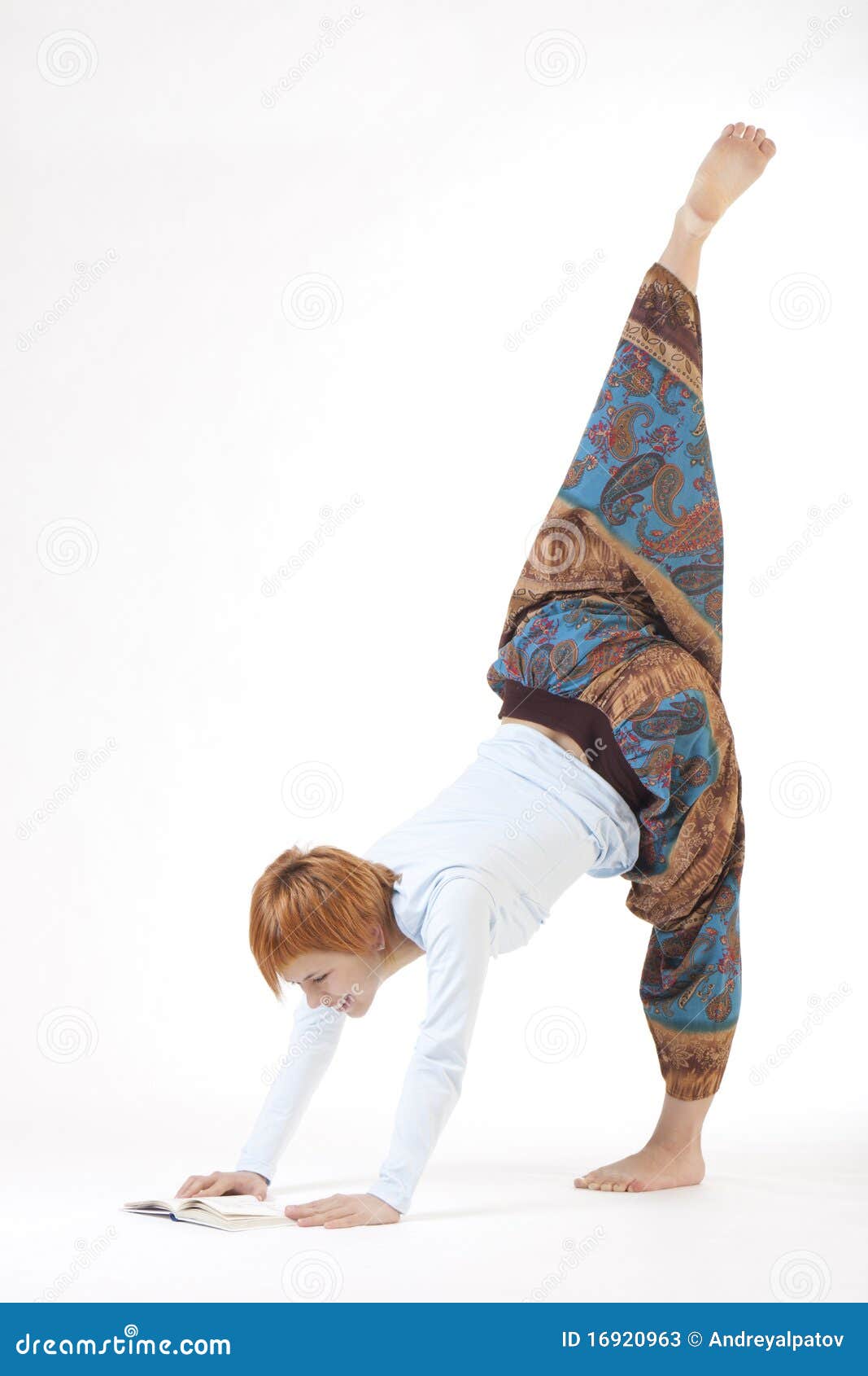 Girl Yoga and Reading a Book Stock Image - Image of solutions, look ...