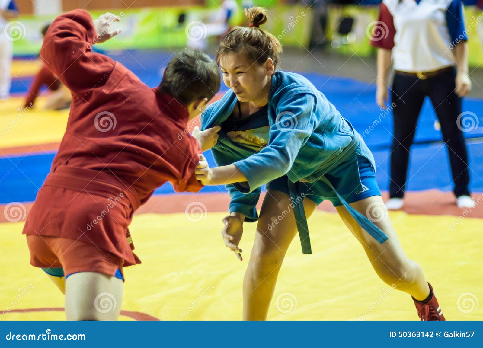 Girls compete in Sambo editorial photography. Image of force - 50363142