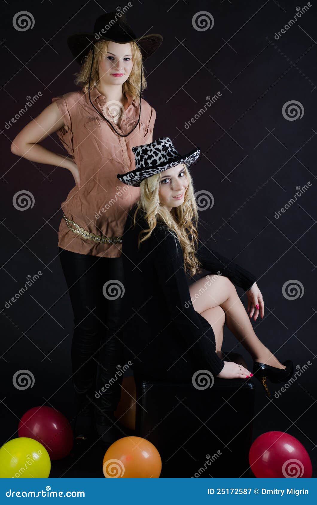 Girls in a cowboy hats stock image. Image of cool, blond - 25172587