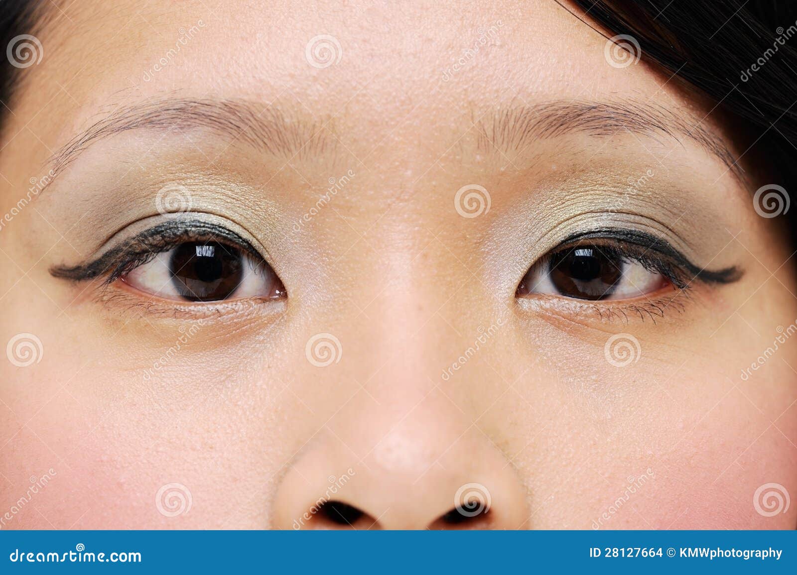 Girls Eyes Stock Photo | CartoonDealer.com #28127664