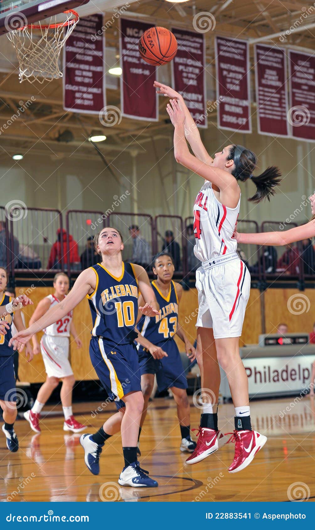 Girls High School Basketball Editorial Photo - Image of effort, girls ...