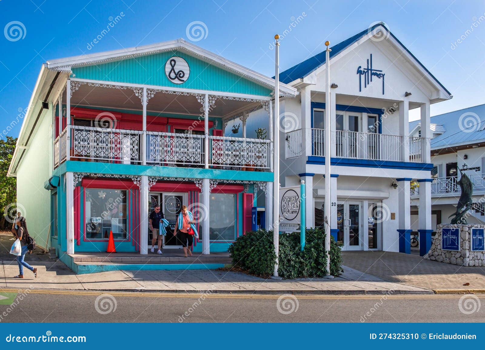 Grand Cayman-3 Girls & a Kiln-Guy Harvey Editorial Image - Image of ...
