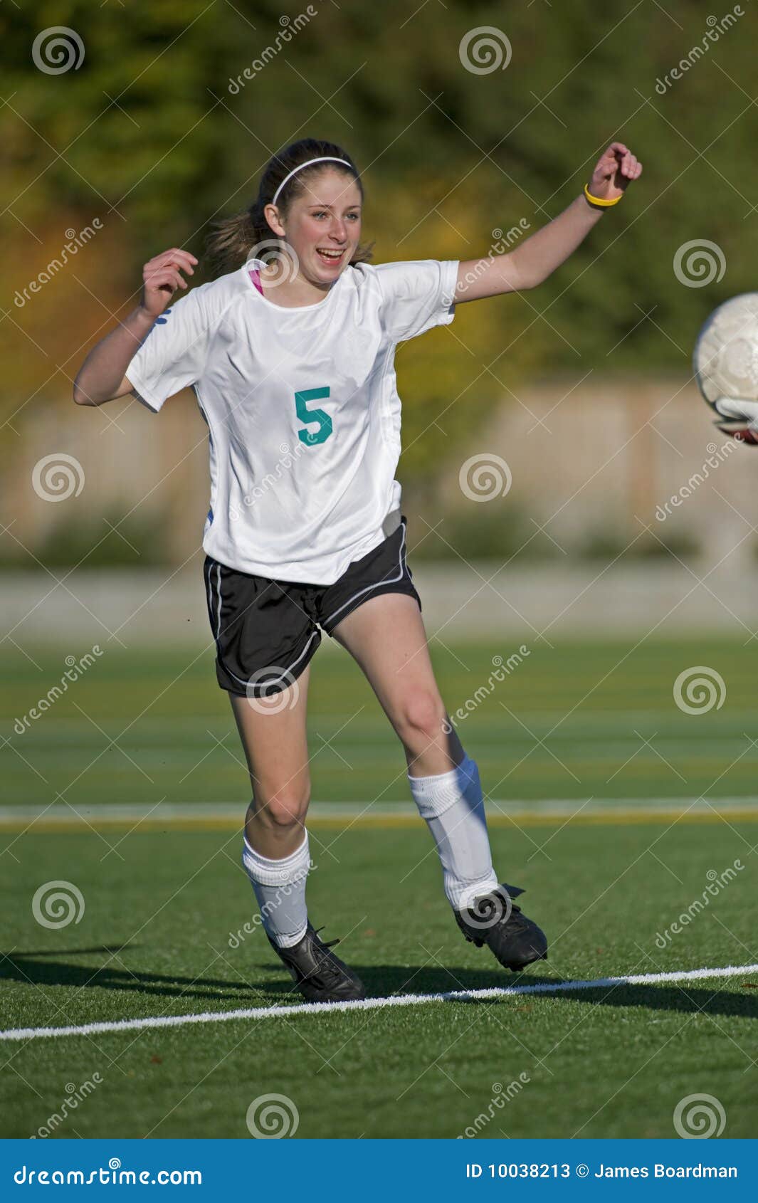 Girls Soccer Player Smiling Stock Image - Image of youth, athlete: 10038213