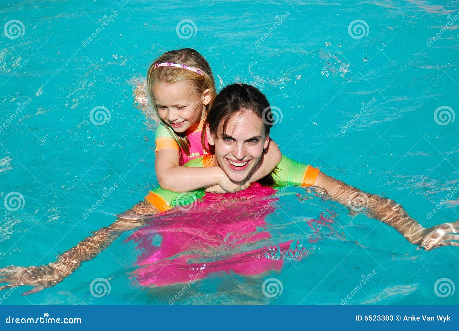 Girls In Swimming Pool Stock Image Image Of Enjoy Outdoor 6523303 1213