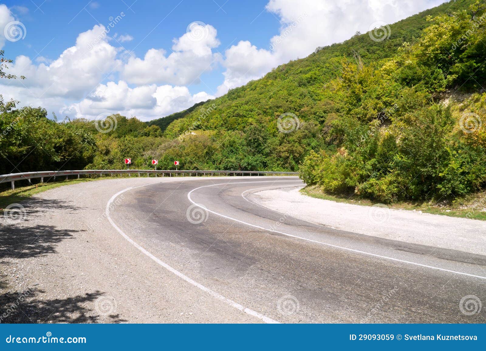 Giro Della Strada Della Montagna Immagine Stock - Immagine di montagna ...