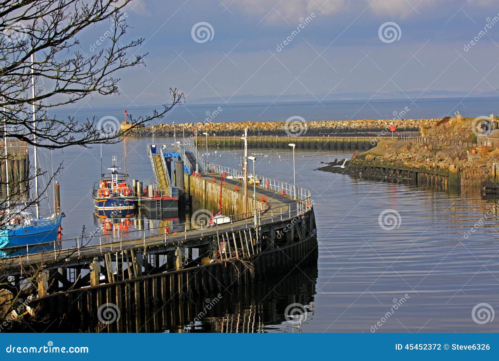 Girvan harbour stock photo. Image of girvan, life, sidocean - 45452372
