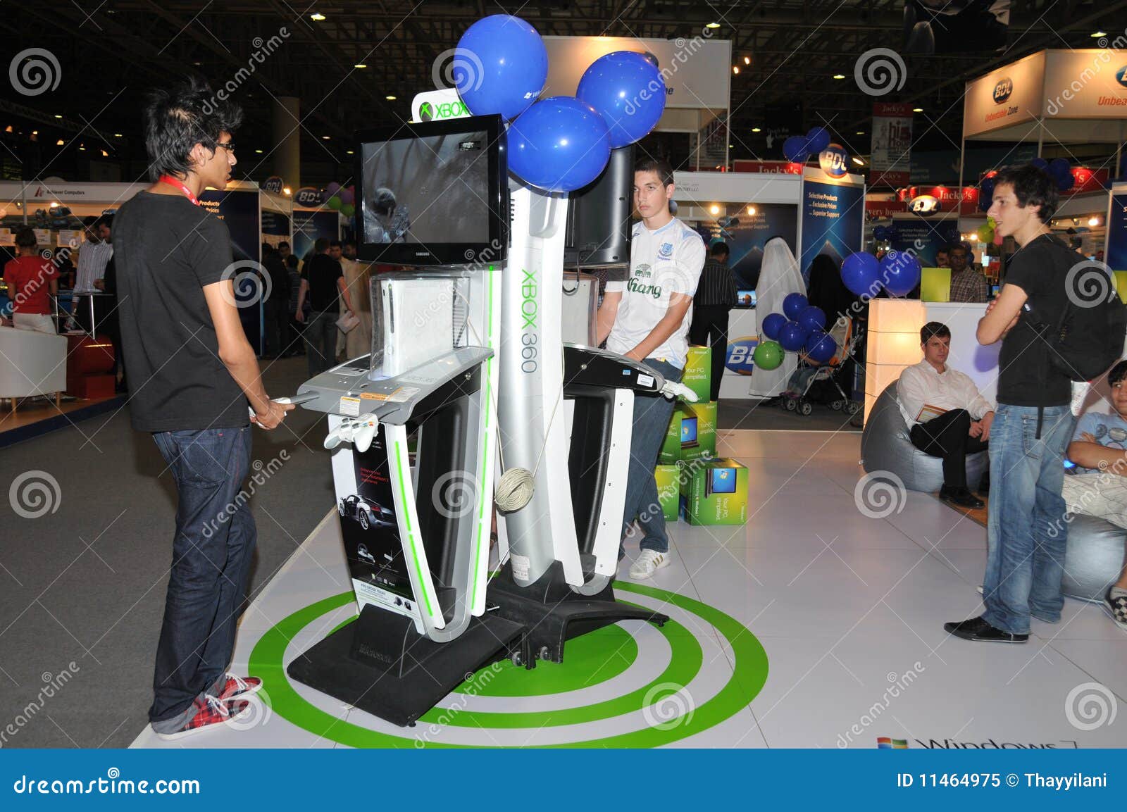 GITEX 2009 - Children Playing New Xbox 360 Editorial Image - Image of ...