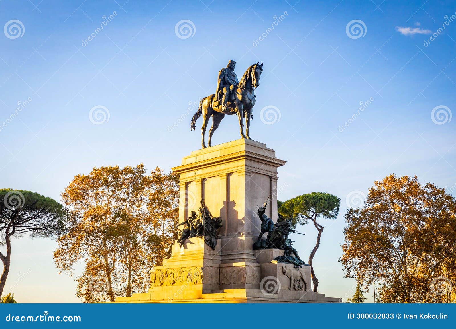 Giuseppe Garibaldi Monument View at Sunset in Rome Stock Image - Image ...
