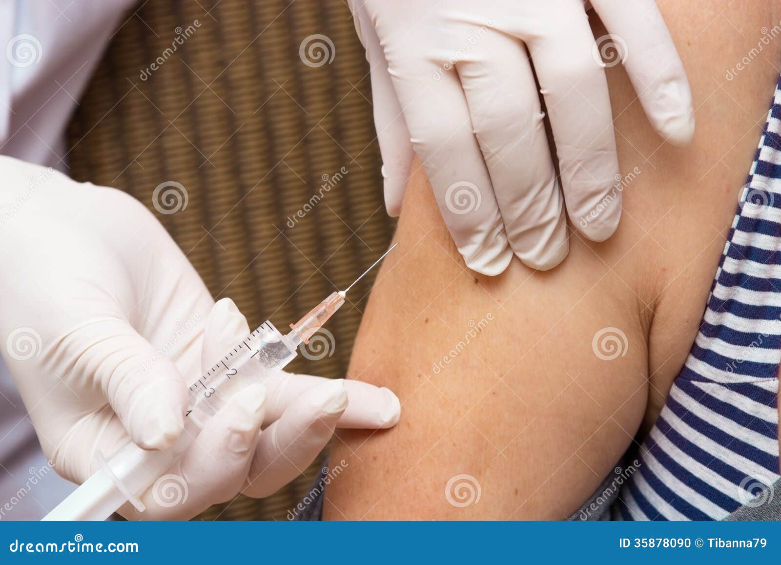 143 Subcutaneous Intramuscular Injection Stock Photos - Free & Royalty ...
