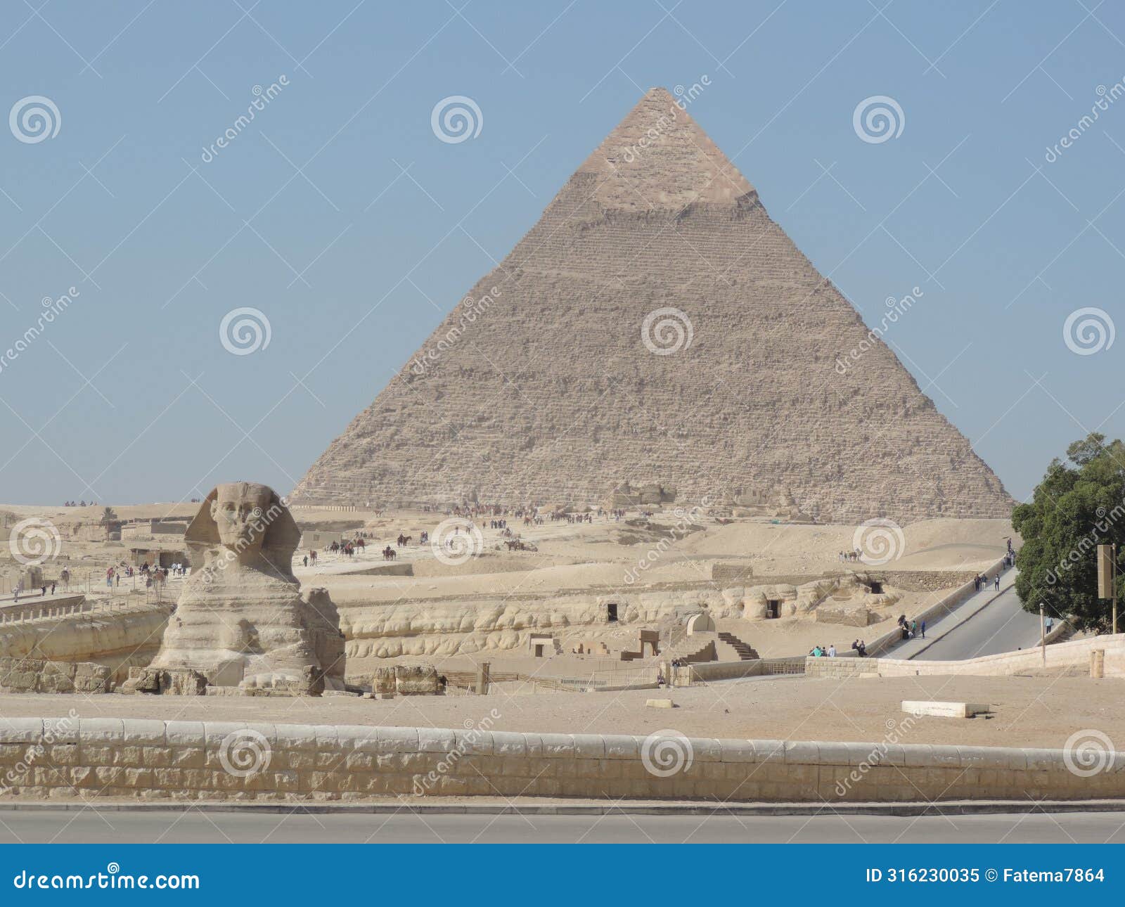 Giza Pyramid Complex in Egypt - Largest Egyptian Pyramids - Wonder of ...