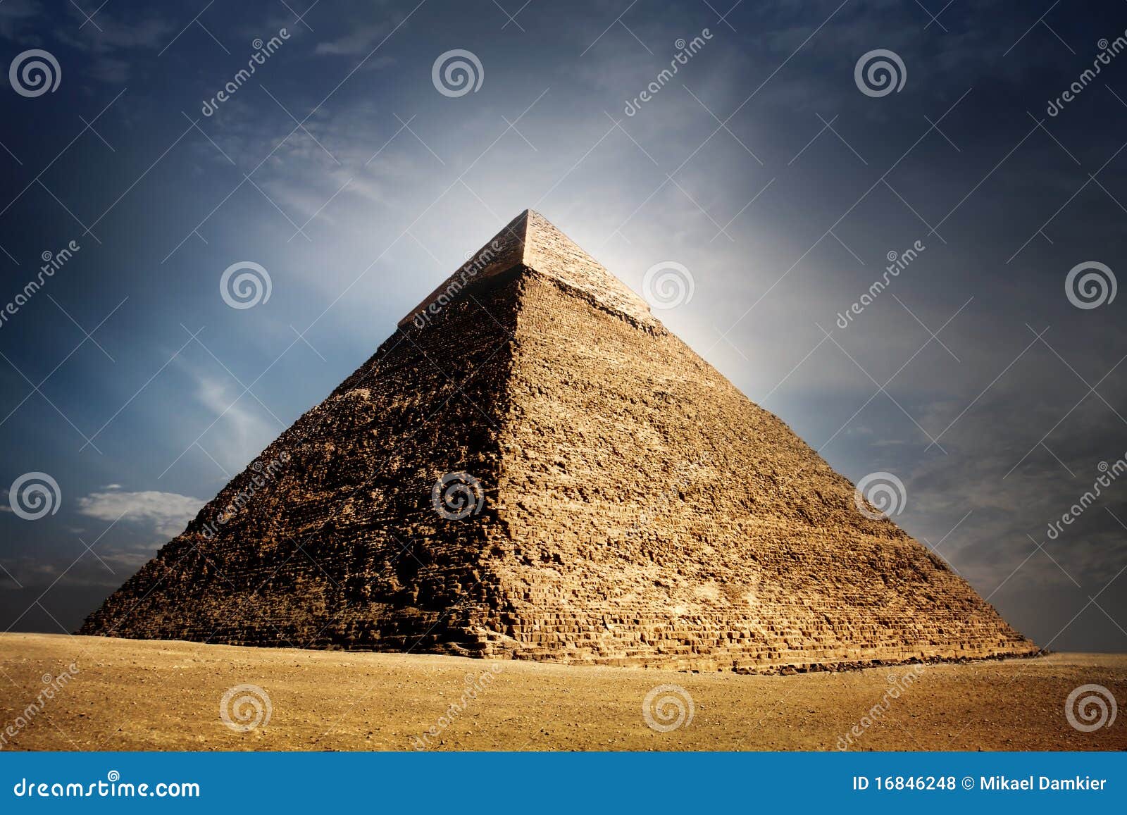 Giza Pyramids Royalty-Free Stock Photo | CartoonDealer.com #15903