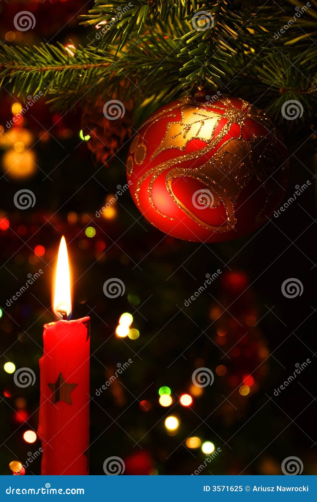 Glace-Bille image stock. Image du bibelots, bougie, décembre - 3571625