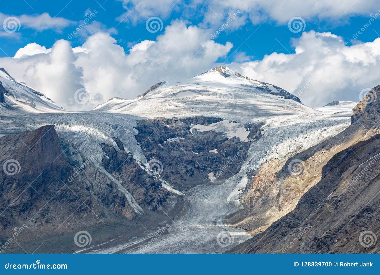 Glaciar De Pasterze, Austria Foto de archivo - Imagen de gritar, nubes ...