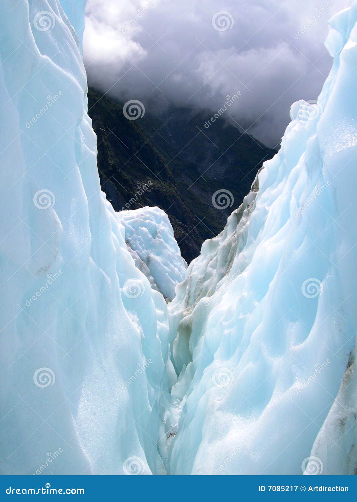 Glacier Crevasse stock image. Image of southern, snow - 7085217