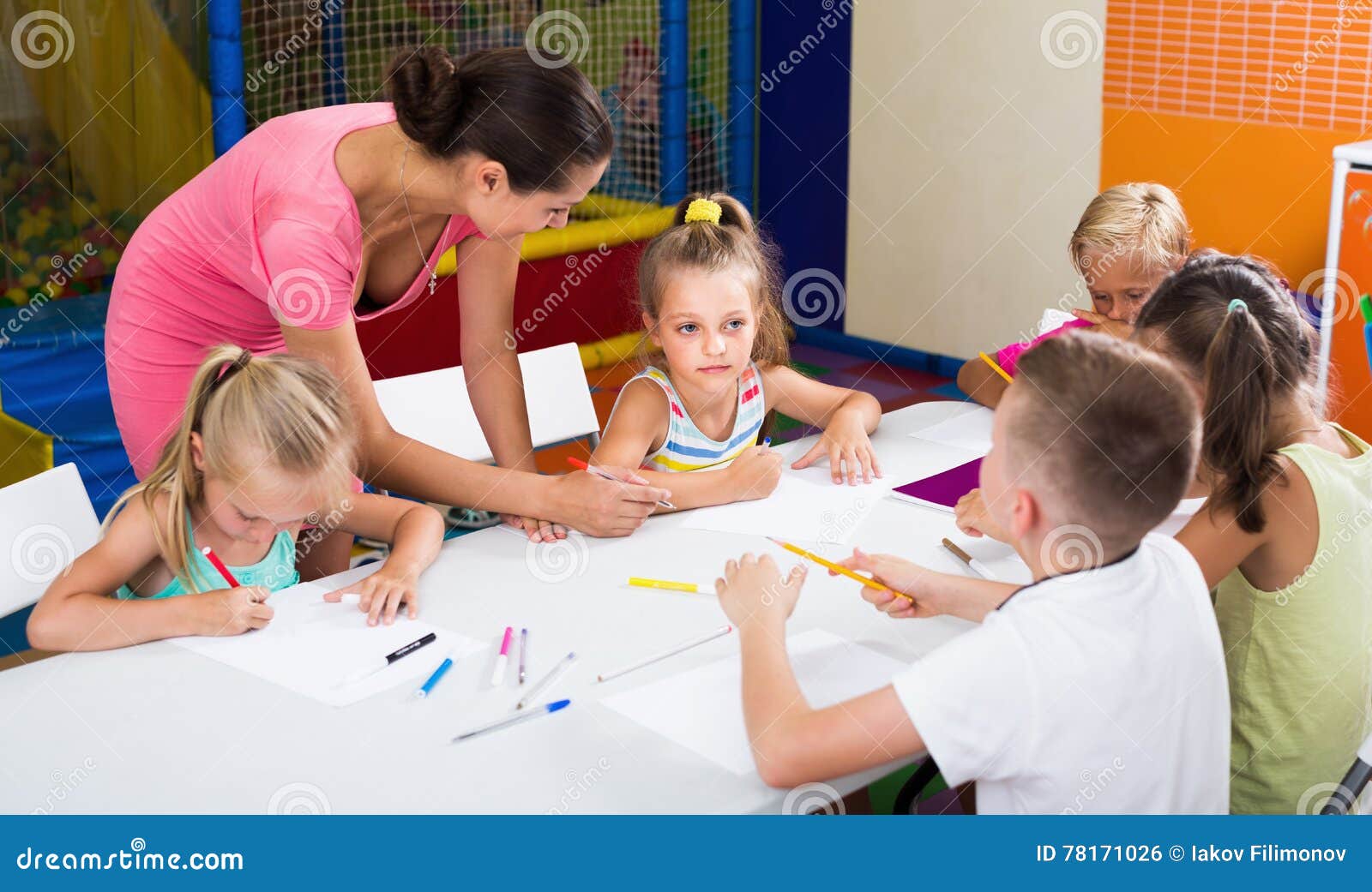 Glad Kids Having Fun With Positive Parent Stock Image | CartoonDealer ...