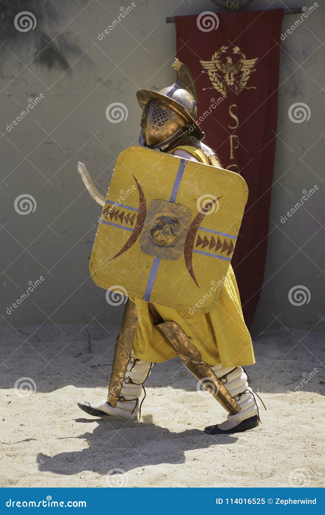 Old Fort MacArthur days editorial image. Image of participants - 114016525