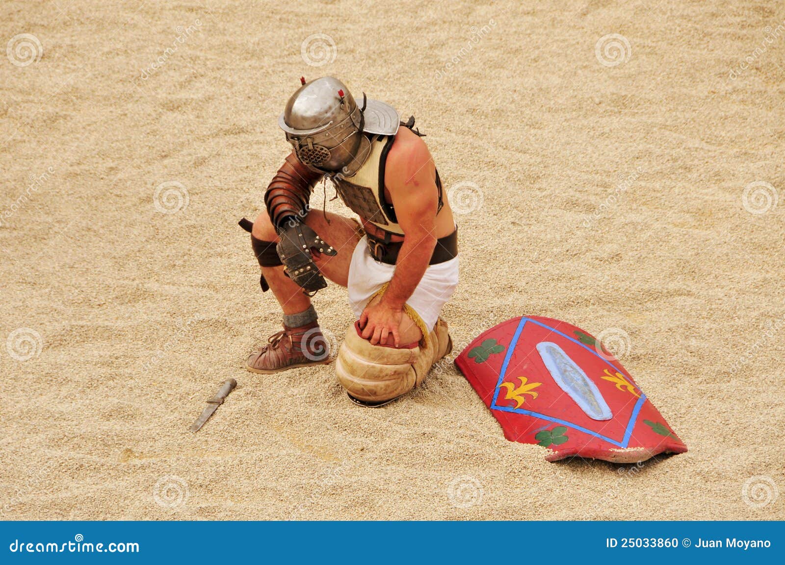 Gladiators Fight in Amphitheater of Tarragona Editorial Image - Image ...