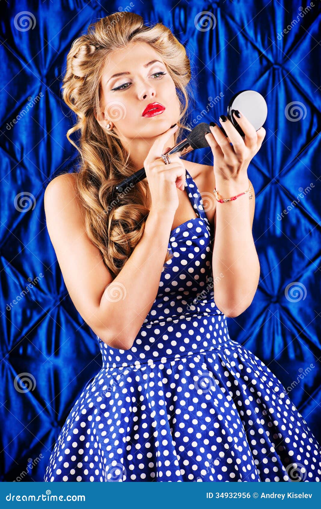 Glamorous make-up stock photo. Image of elegant, fashion - 34932956