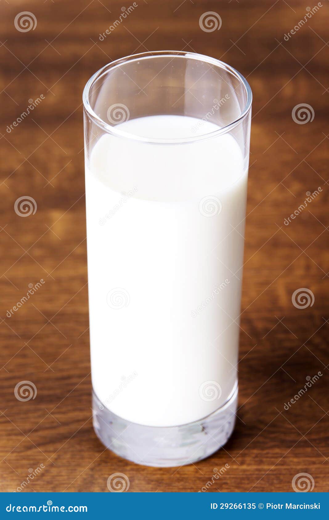 Glas Milch stockbild. Bild von frisch, becher, frühstück - 29266135