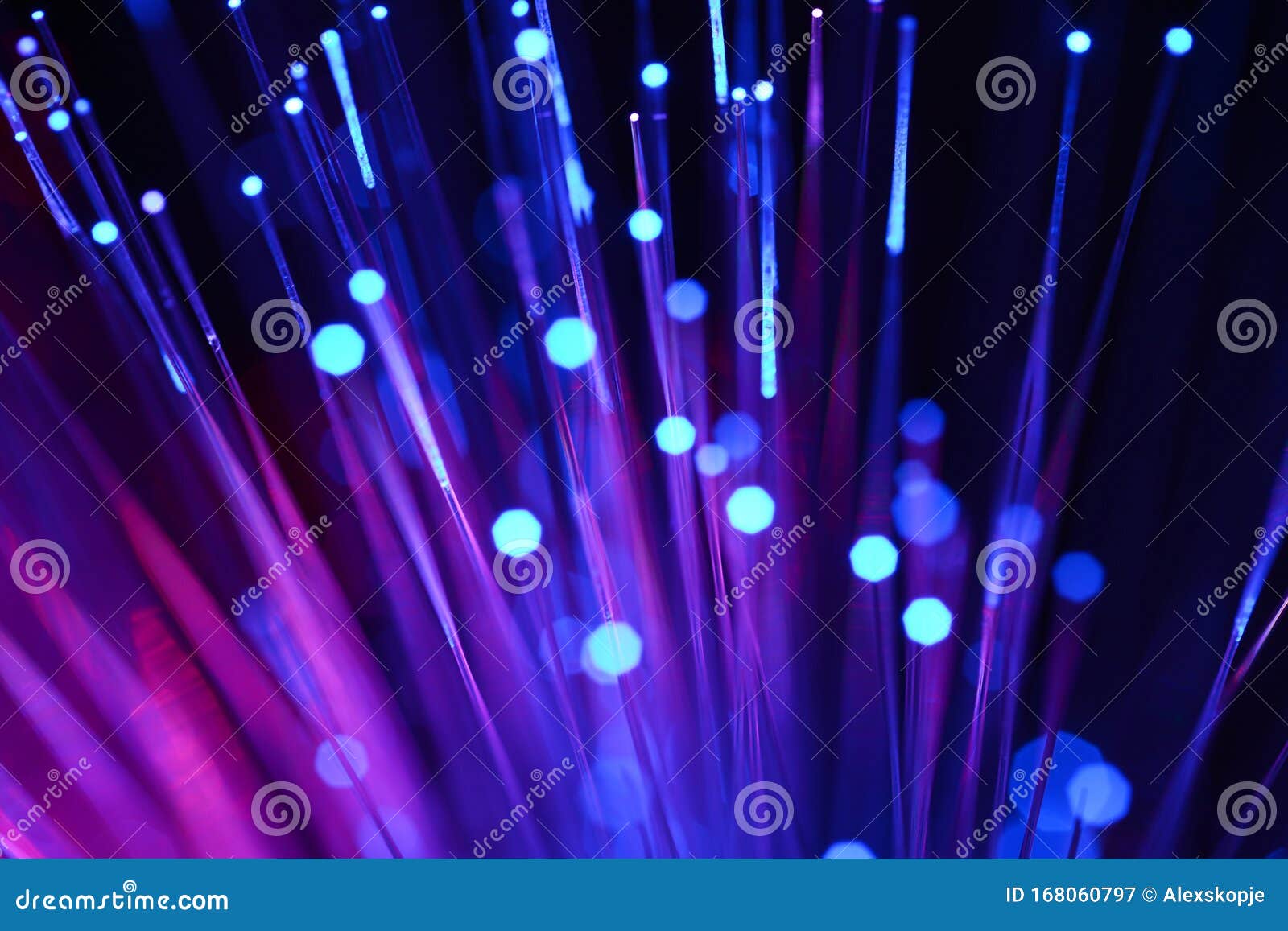 Glasfaser stockbild. Bild von glühen, makro, kommunikation - 168060797