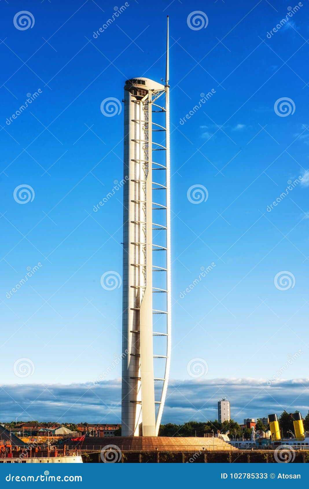 Glasgow Science Tower photo stock éditorial. Image du célèbre - 102785333