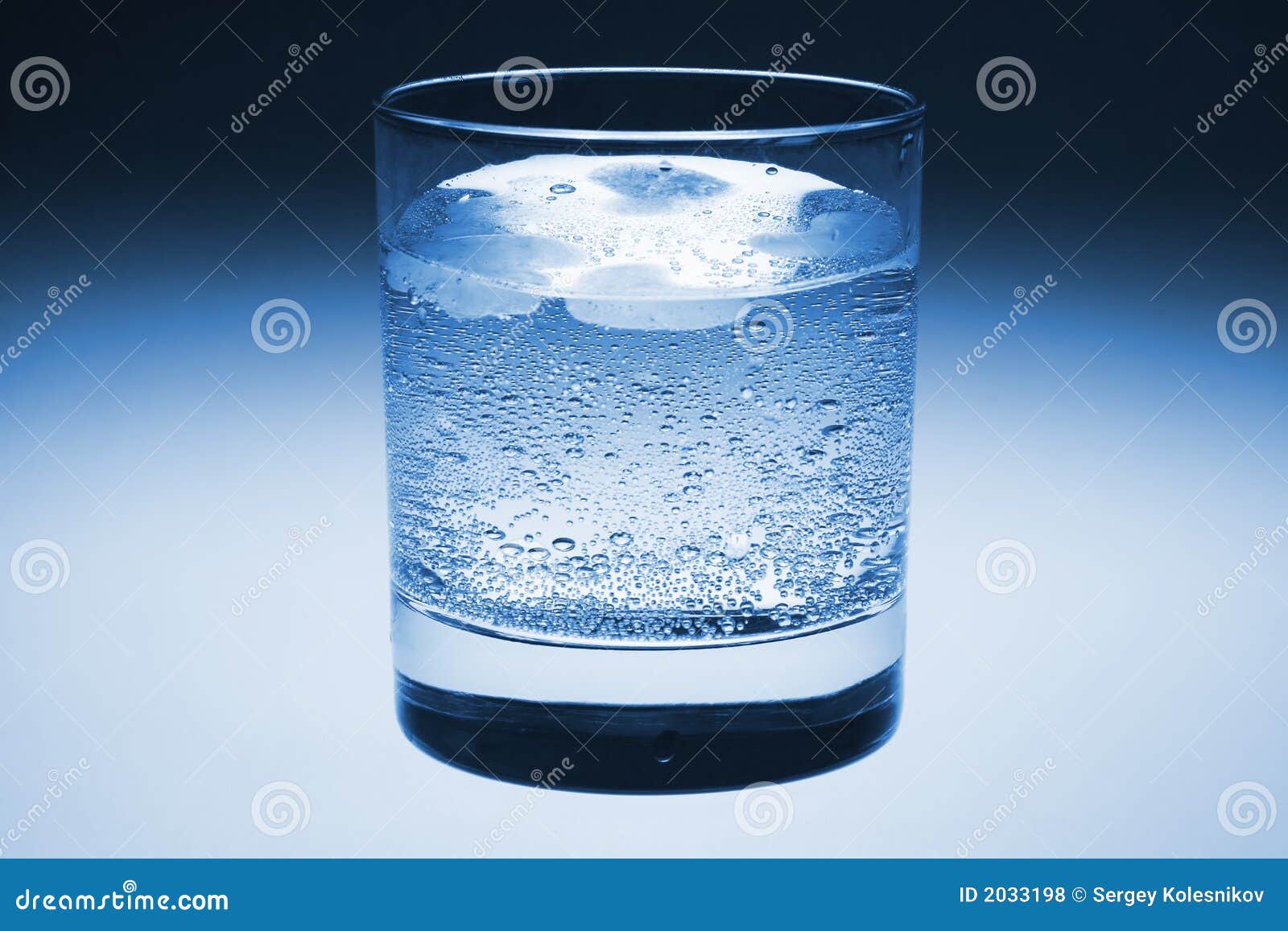 Big Gulp Glass, Coca-Cola Soft Drink Dispenser At 7-Eleven. Convenience ...