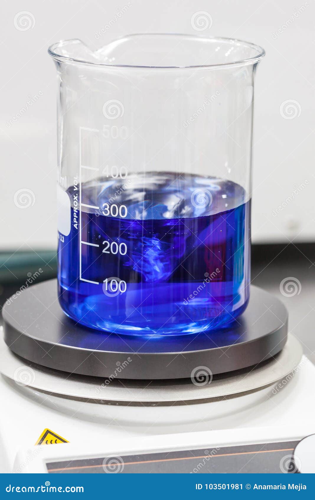 Beaker on Top of a Magnetic Laboratory Stirrer Stock Image - Image of ...