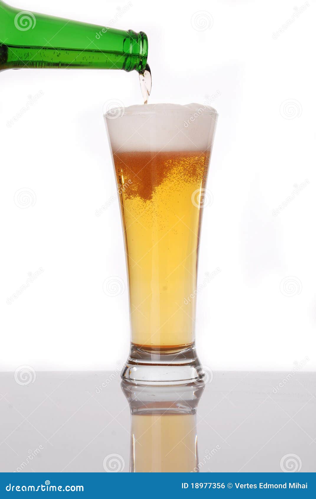 Glass of beer close-up stock photo. Image of pint, droplets - 18977356