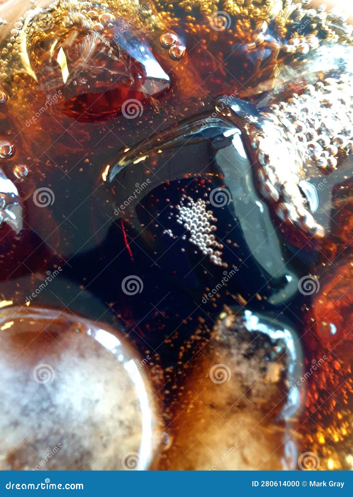 Trapped Bubbles Inside a Frozen Ice Cube Stock Photo - Image of frozen ...
