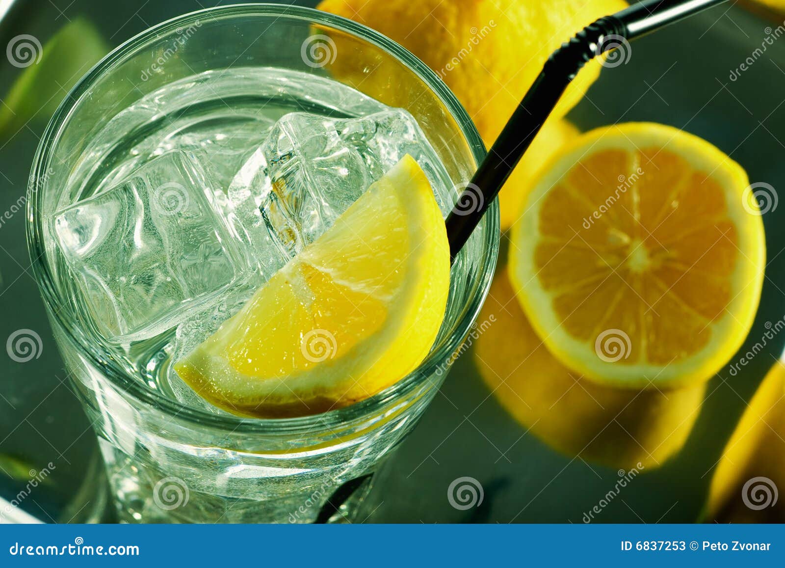 Glass of fresh water stock image. Image of alcohol, icewater - 6837253