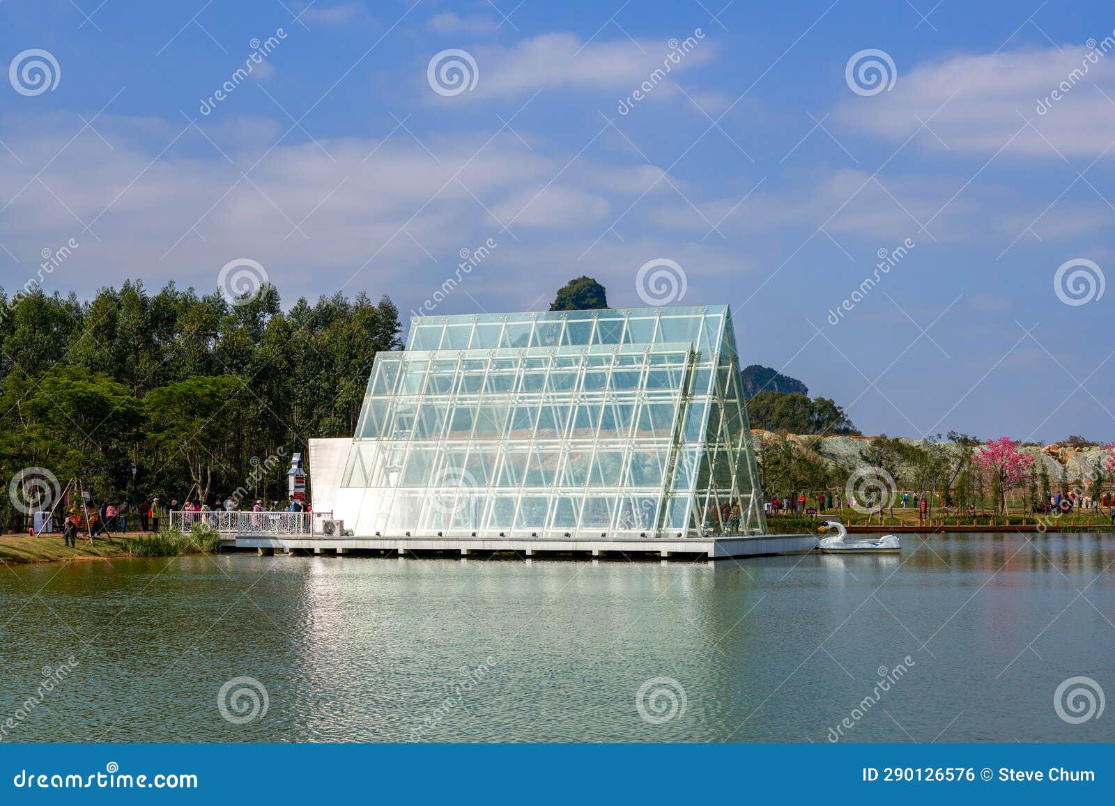 Glass House Triangle Church by the Lake Stock Photo - Image of house ...
