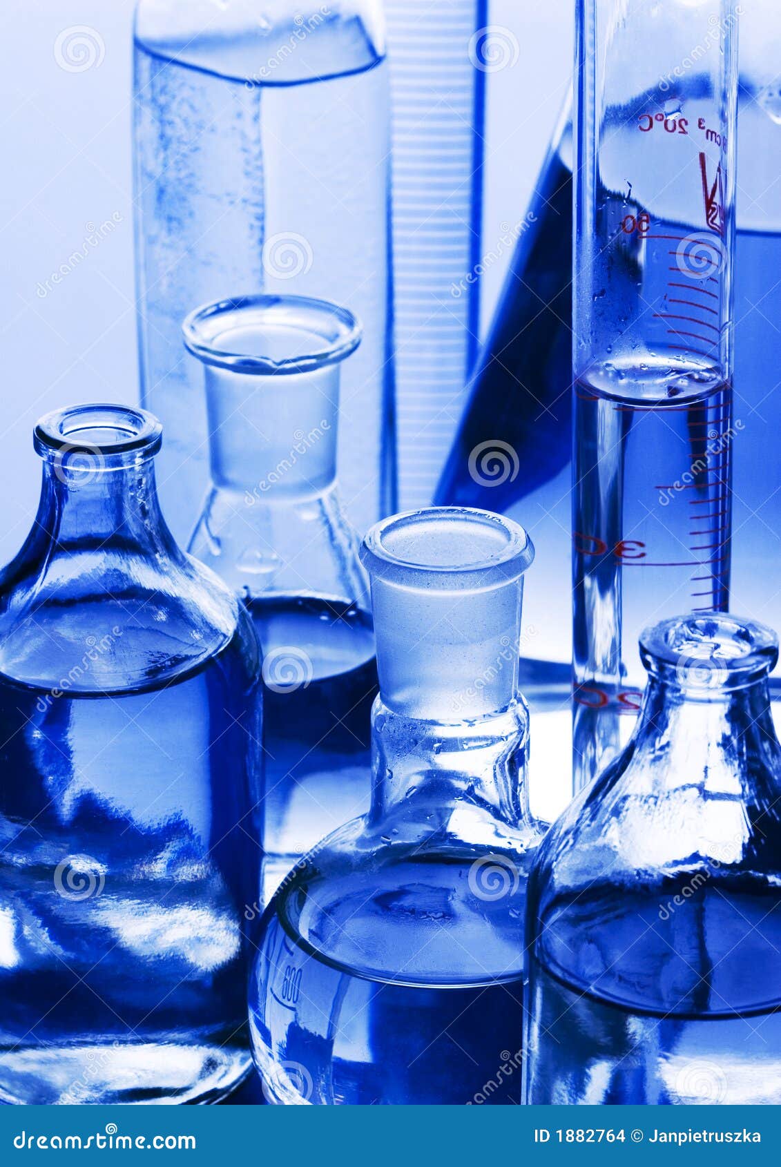 Glass laboratorium arkivfoto. Bild av kappa, färger, achy - 1882764