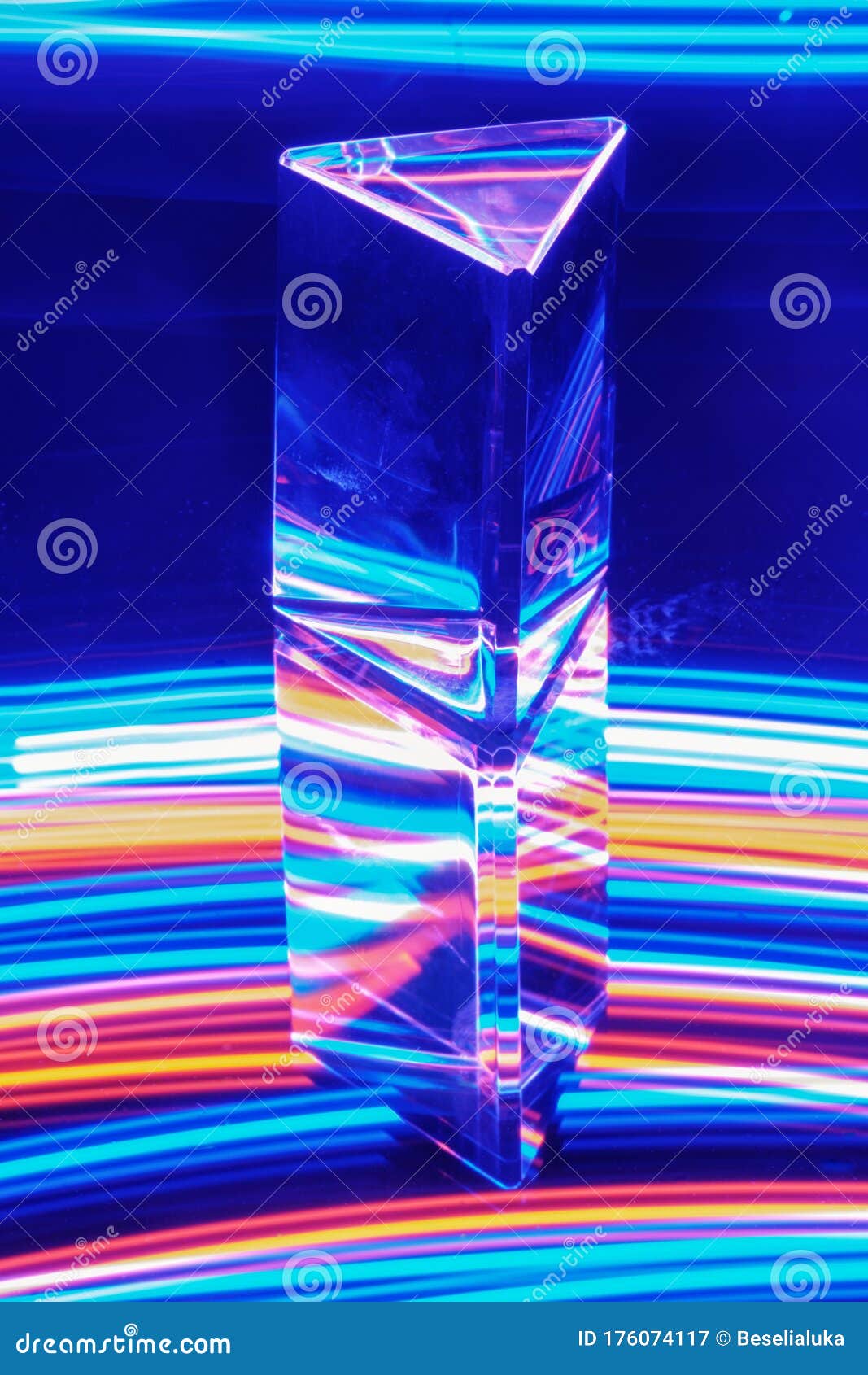 Glass Prism with Reflection on a Abstract Colorful Neon Background ...