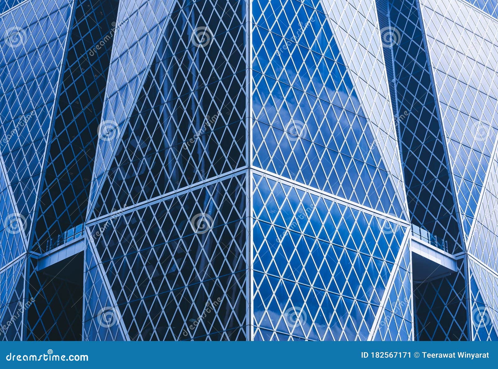 Glass Wall Geometric Pattern Modern Building Facade Exterior ...