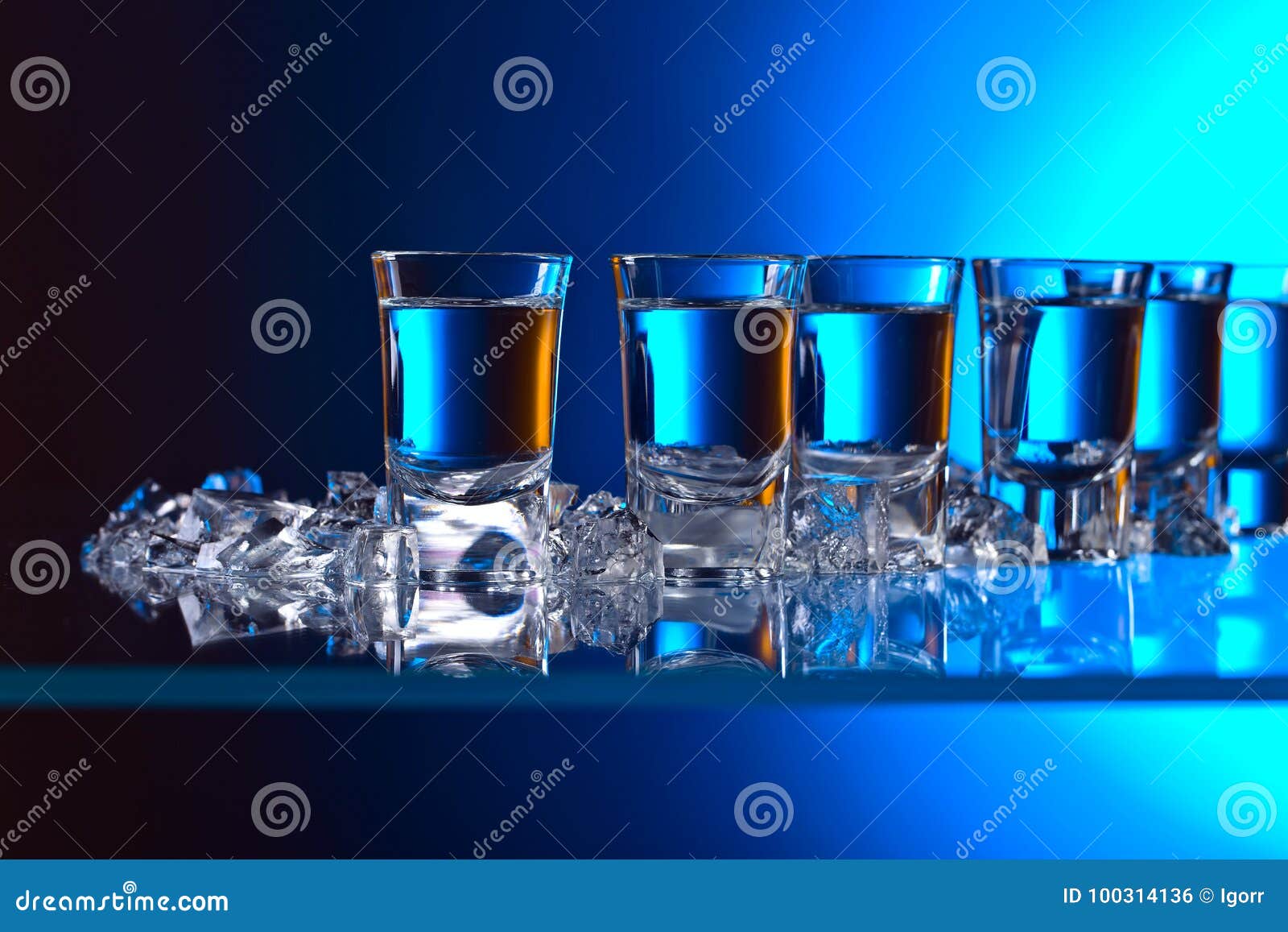 Glasses of Vodka with Ice . Stock Photo - Image of liquor, blue: 100314136