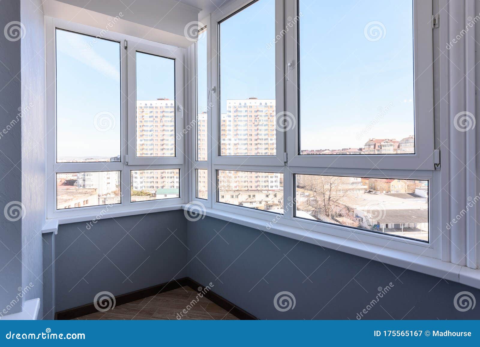 Balcony Windows Of Leh Palace In Leh Town Stock Photography ...