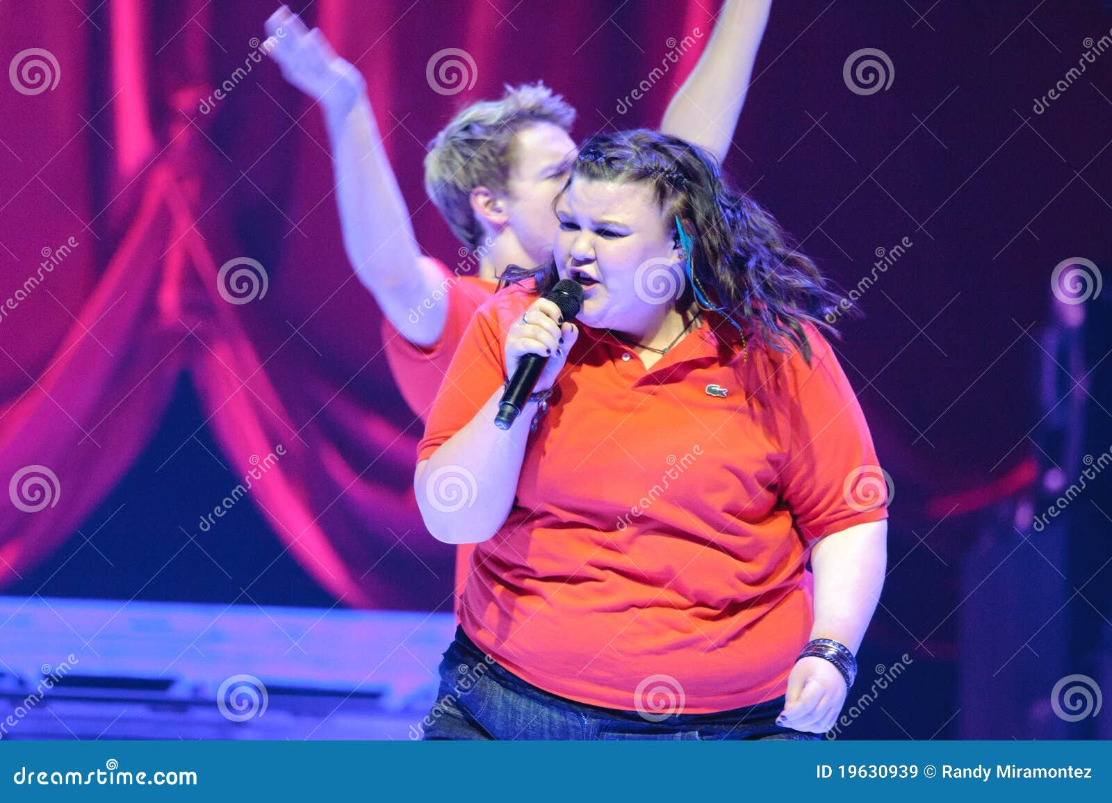Glee Tour editorial stock image. Image of live, pavilion - 19630939