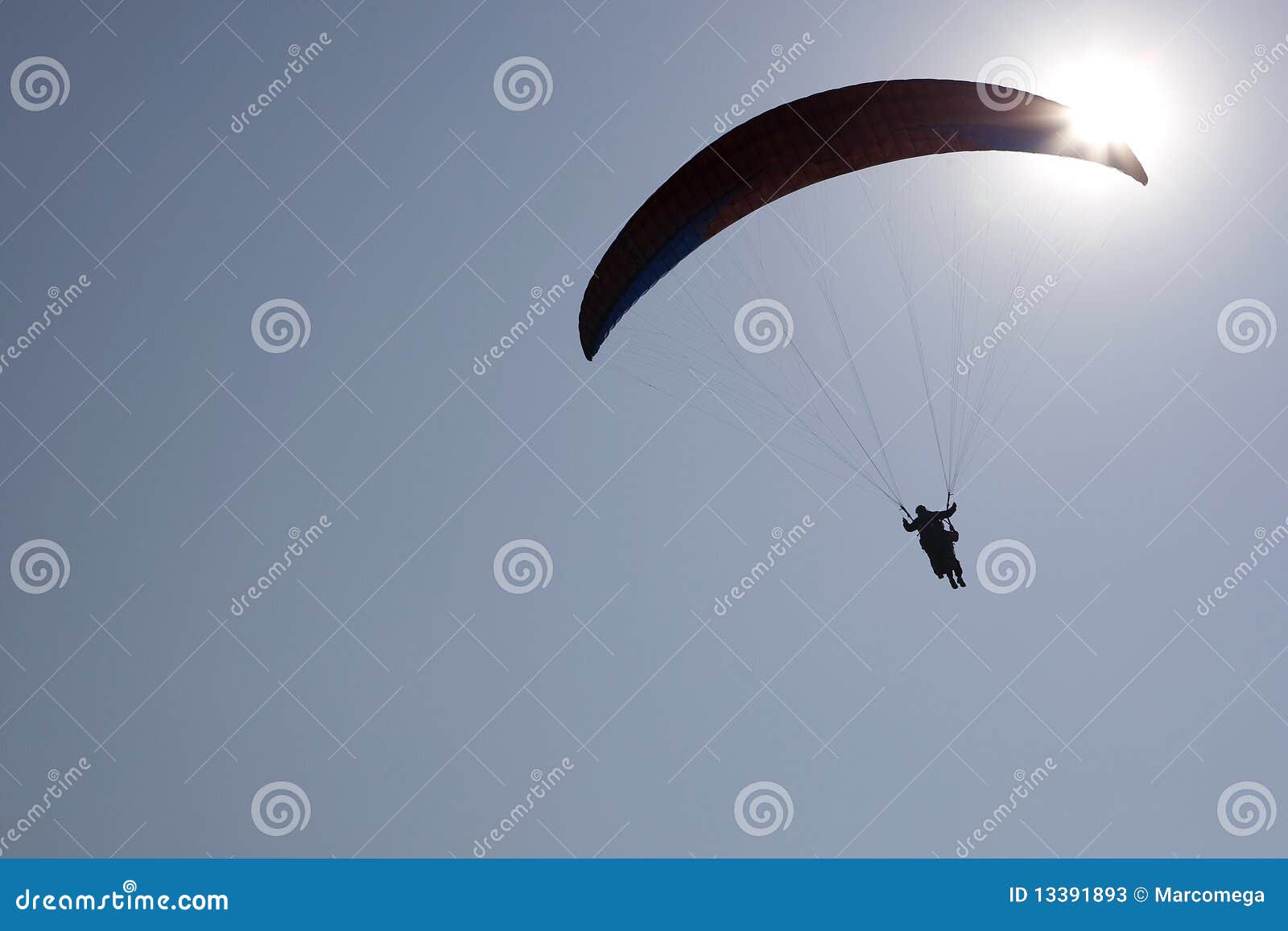 Gleitschirm stockbild. Bild von segel, ausbildung, reise - 13391893