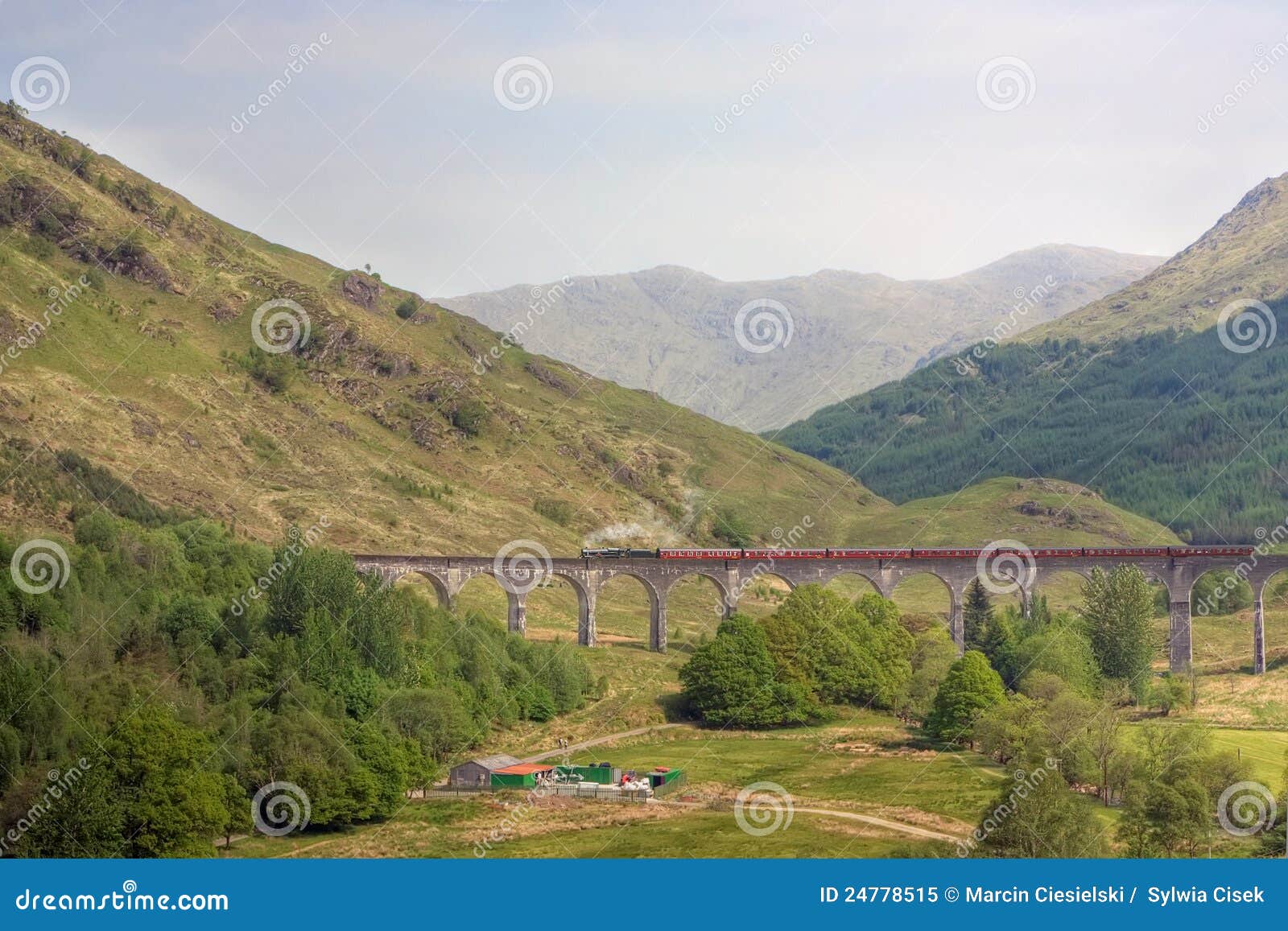 Glenfinnan Viaduct stock image. Image of bridge, scotland - 24778515