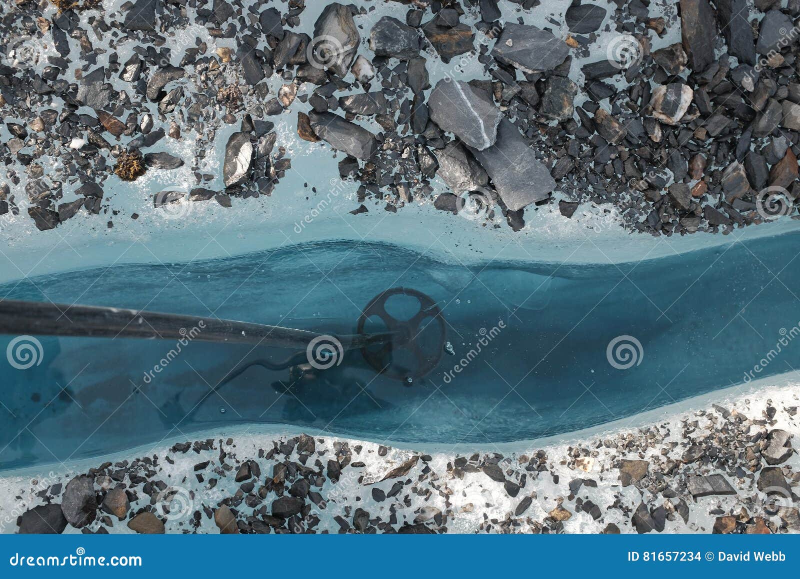 Gletscherspalte in Matanuska-Gletscher Alaska Stockfoto - Bild von ...