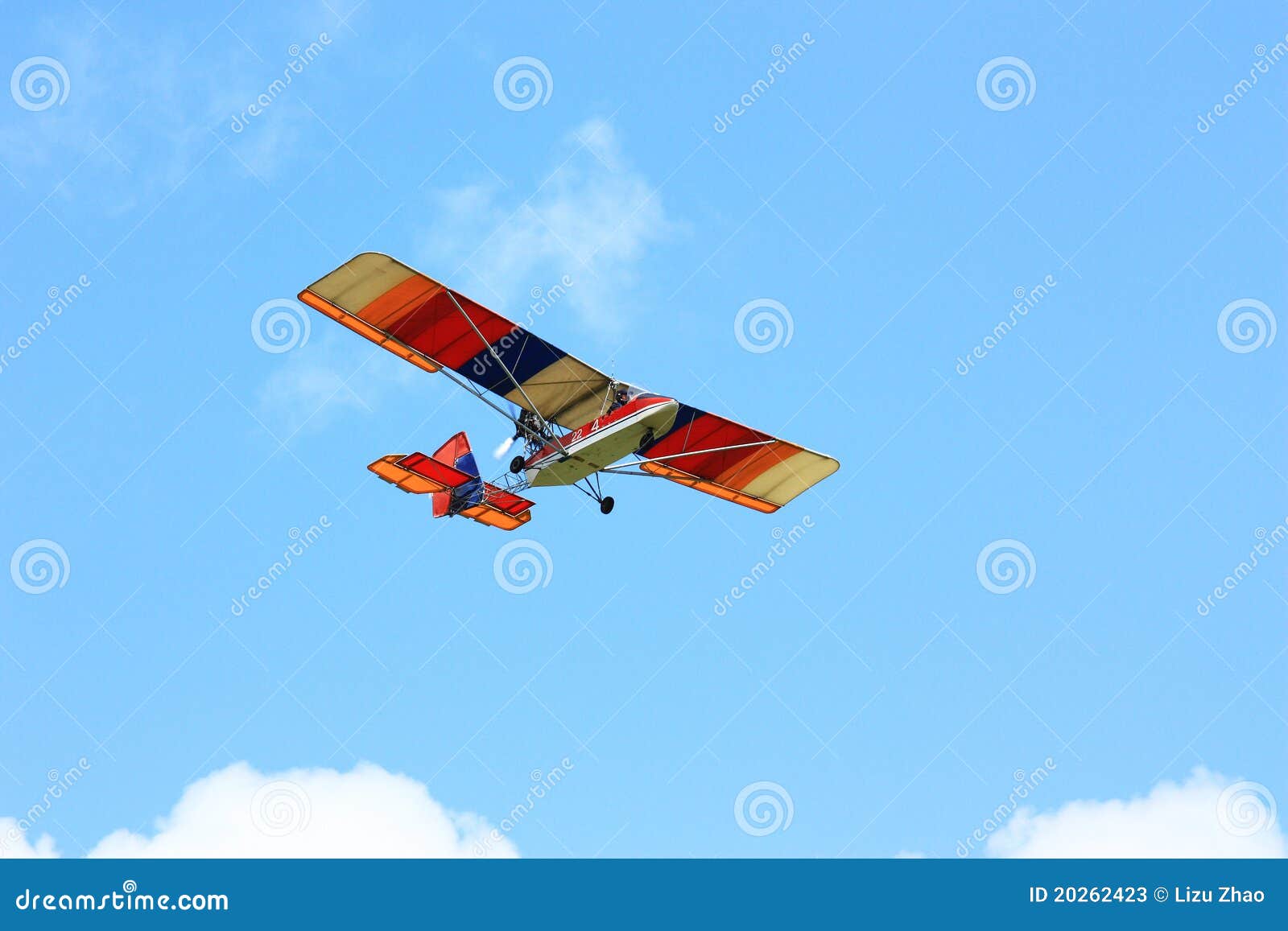 Glider stock image. Image of wind, gliding, sport, aeros - 20262423