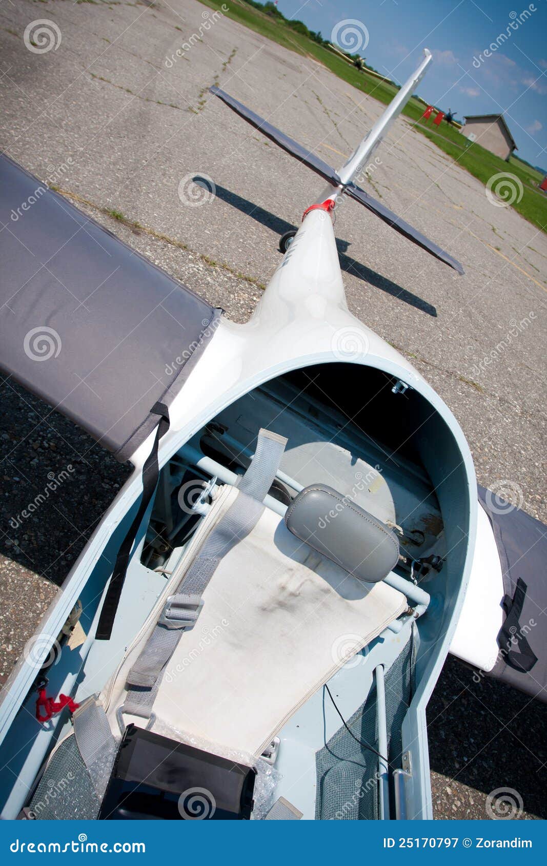 Glider cockpit stock image. Image of cockpit, gliders - 25170797
